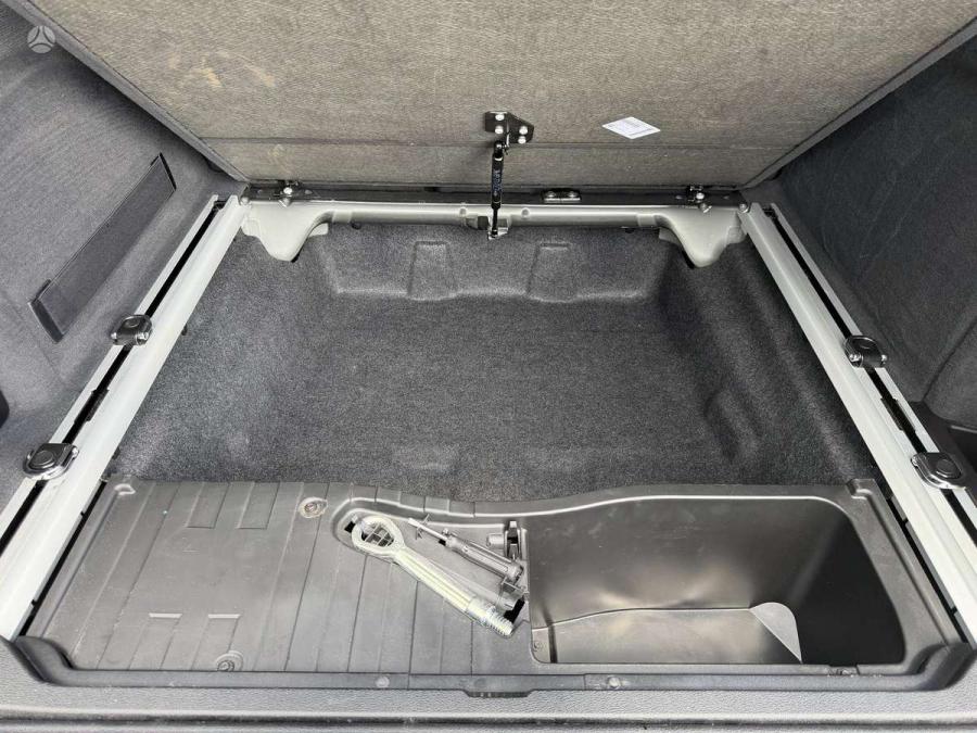 Melns BMW X5 2018 Viļņa, ar dzinēja tilpumu 2.98 L un nobraukumu 38 tūkst. km par 28000 €, foto 19 vietnē AUTOMOTO.COM.LV