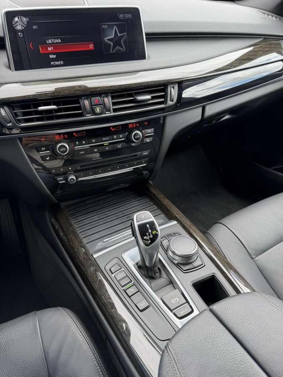 Melns BMW X5 2018 Viļņa, ar dzinēja tilpumu 2.98 L un nobraukumu 38 tūkst. km par 28000 €, foto 37 vietnē AUTOMOTO.COM.LV