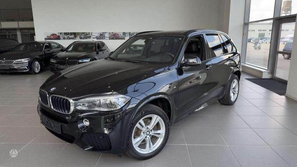 Black BMW X5 2018 in Marijampole, with an engine capacity of 2.99 L and mileage of 210 thousand km for 26999 €, photo 1 on AUTOMOTO.COM.LV