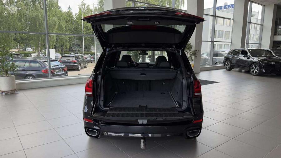 Melns BMW X5 2018 Marijampole, ar dzinēja tilpumu 2.99 L un nobraukumu 210 tūkst. km par 26999 €, foto 6 vietnē AUTOMOTO.COM.LV