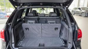Melns BMW X5 2018 Marijampole, ar dzinēja tilpumu 2.99 L un nobraukumu 210 tūkst. km par 26999 €, foto 7 vietnē AUTOMOTO.COM.LV