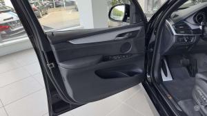 Melns BMW X5 2018 Marijampole, ar dzinēja tilpumu 2.99 L un nobraukumu 210 tūkst. km par 26999 €, foto 22 vietnē AUTOMOTO.COM.LV