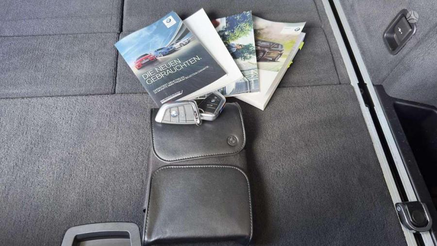 Melns BMW X5 2018 Marijampole, ar dzinēja tilpumu 2.99 L un nobraukumu 210 tūkst. km par 26999 €, foto 39 vietnē AUTOMOTO.COM.LV