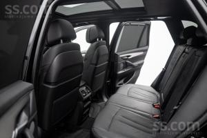 Melns BMW X5 2018 Tallina, ar dzinēja tilpumu 2.00 L un nobraukumu 193 tūkst. km par 20999 €, foto 10 vietnē AUTOMOTO.COM.LV