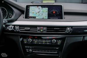Black BMW X5 2018 in Kaunas, with an engine capacity of 3.00 L and mileage of 256 thousand km for 26450 €, photo 21 on AUTOMOTO.COM.LV