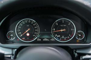 Black BMW X5 2018 in Kaunas, with an engine capacity of 3.00 L and mileage of 256 thousand km for 26450 €, photo 27 on AUTOMOTO.COM.LV