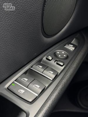 Black BMW X5 2018 in Vilnius, with an engine capacity of 3.00 L and mileage of 38 thousand km for 28000 €, photo 22 on AUTOMOTO.COM.LV