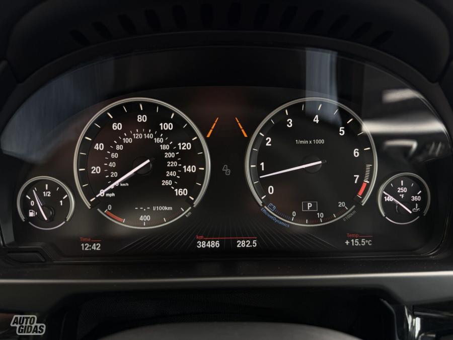 Black BMW X5 2018 in Vilnius, with an engine capacity of 3.00 L and mileage of 38 thousand km for 28000 €, photo 37 on AUTOMOTO.COM.LV