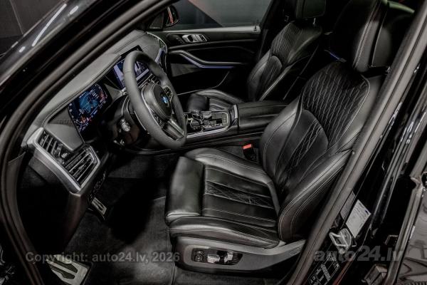 Black BMW X5 2018 in Parnu, with an engine capacity of 3.00 L and mileage of 179 thousand km for 39900 €, photo 9 on AUTOMOTO.COM.LV