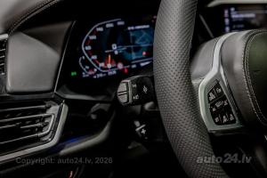 Black BMW X5 2018 in Parnu, with an engine capacity of 3.00 L and mileage of 179 thousand km for 39900 €, photo 21 on AUTOMOTO.COM.LV