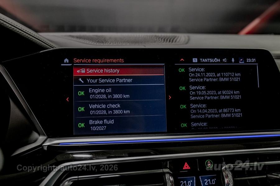 Black BMW X5 2018 in Parnu, with an engine capacity of 3.00 L and mileage of 179 thousand km for 39900 €, photo 27 on AUTOMOTO.COM.LV
