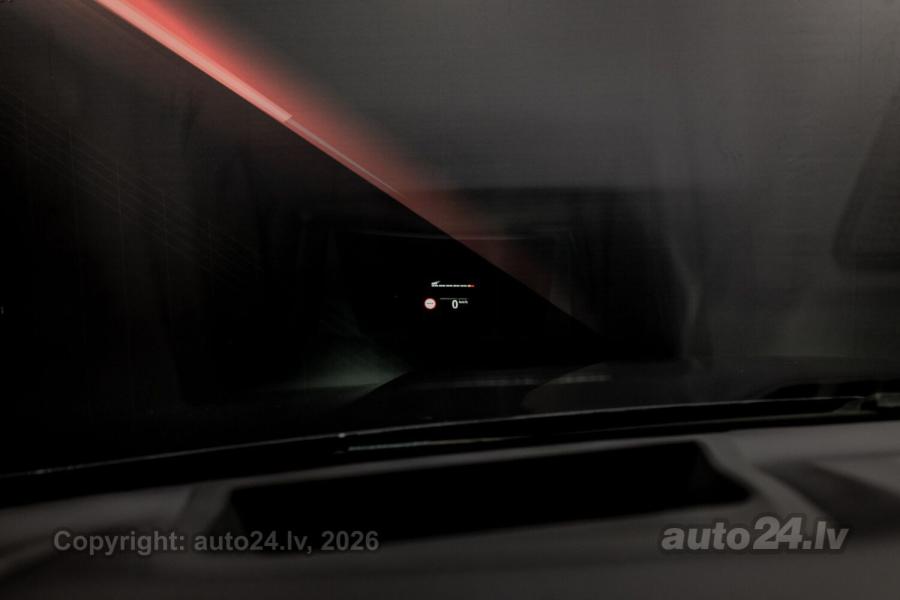 Black BMW X5 2018 in Parnu, with an engine capacity of 3.00 L and mileage of 179 thousand km for 39900 €, photo 30 on AUTOMOTO.COM.LV