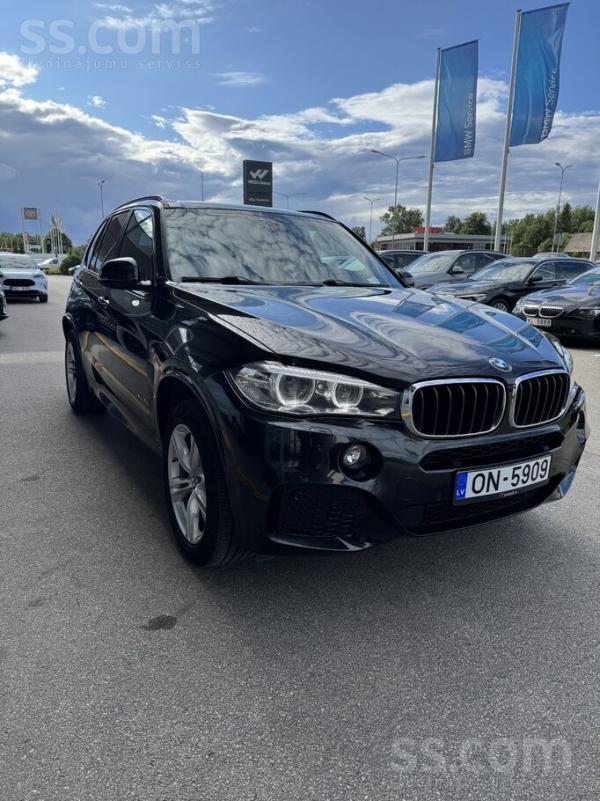 Melns BMW X5 2018 Rīga, ar dzinēja tilpumu 3.00 L un nobraukumu 177 tūkst. km par 22950 €, foto 3 vietnē AUTOMOTO.COM.LV