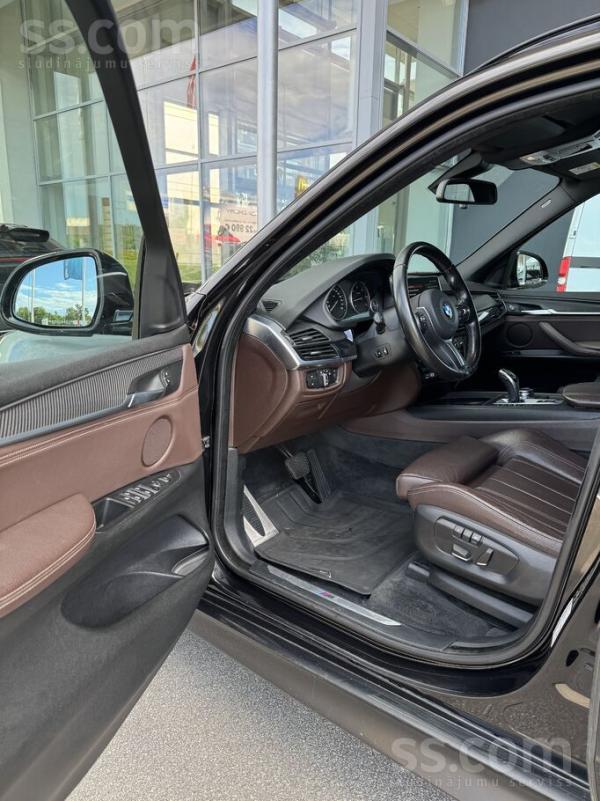 Melns BMW X5 2018 Rīga, ar dzinēja tilpumu 3.00 L un nobraukumu 177 tūkst. km par 22950 €, foto 9 vietnē AUTOMOTO.COM.LV