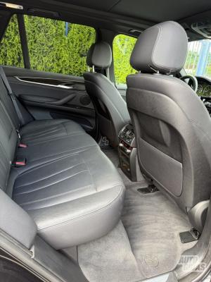 Melns BMW X5 2018 Viļņa, ar dzinēja tilpumu 3.00 L un nobraukumu 38 tūkst. km par 26500 €, foto 13 vietnē AUTOMOTO.COM.LV