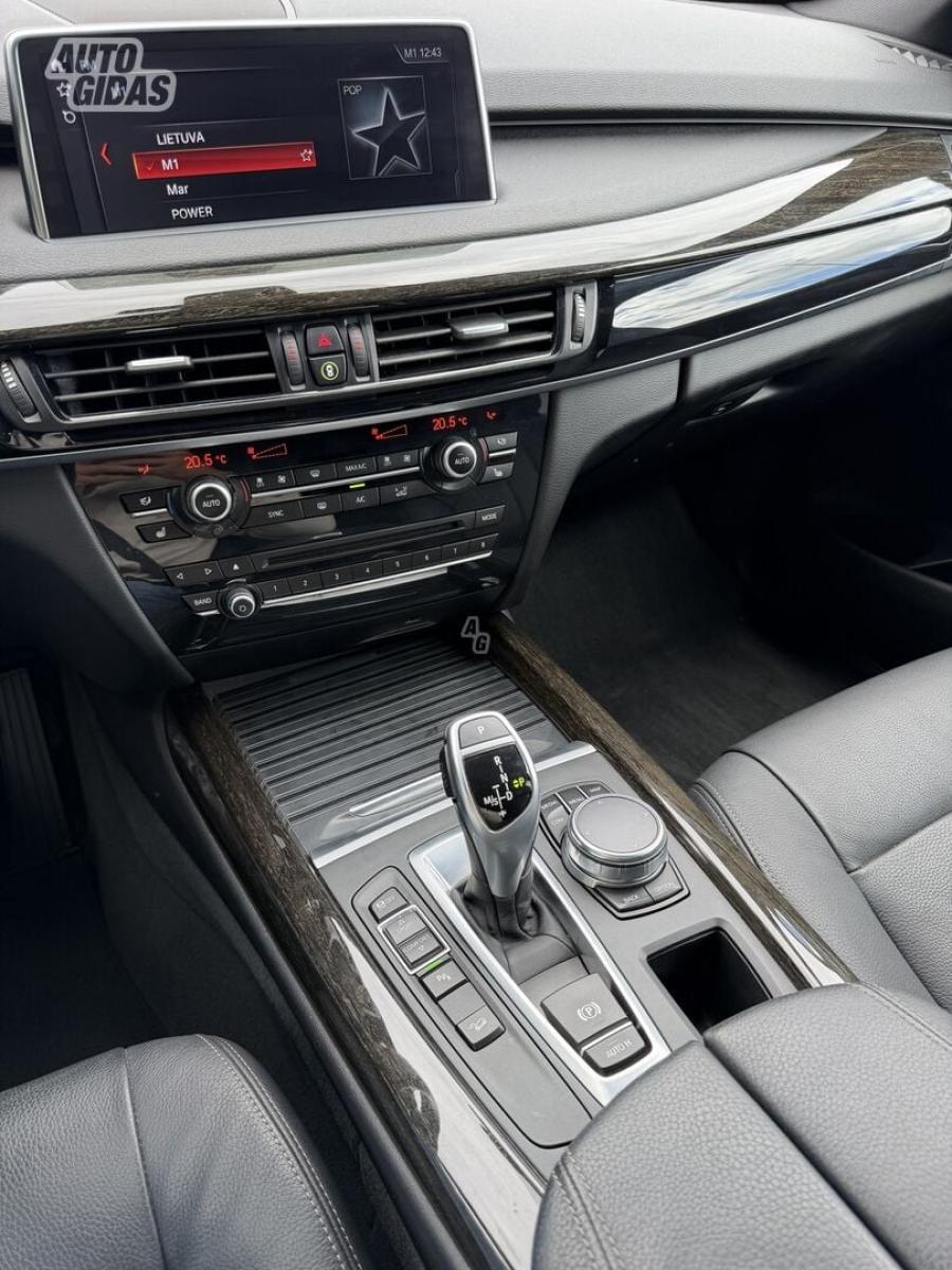 Melns BMW X5 2018 Viļņa, ar dzinēja tilpumu 3.00 L un nobraukumu 38 tūkst. km par 26500 €, foto 29 vietnē AUTOMOTO.COM.LV