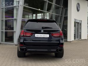 Melns BMW X5 2018 Valmiera, ar dzinēja tilpumu 2.00 L un nobraukumu 196 tūkst. km par 23900 €, foto 6 vietnē AUTOMOTO.COM.LV