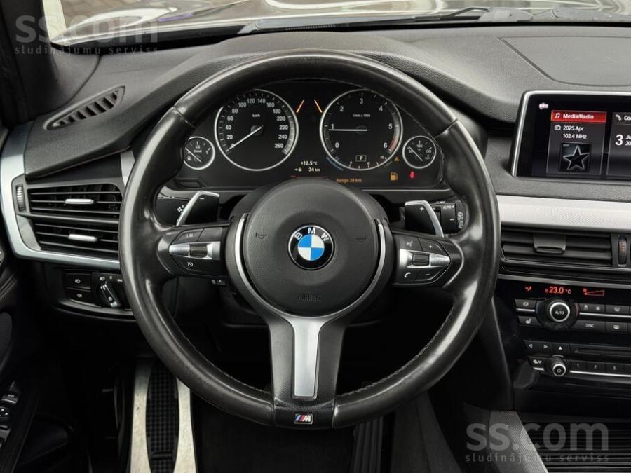 Melns BMW X5 2018 Valmiera, ar dzinēja tilpumu 2.00 L un nobraukumu 196 tūkst. km par 23900 €, foto 10 vietnē AUTOMOTO.COM.LV