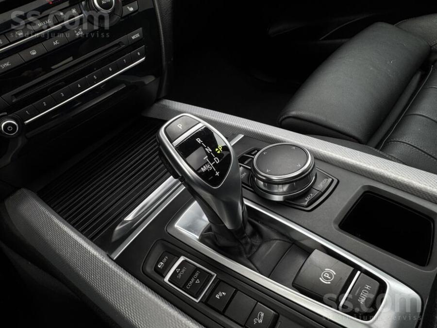 Melns BMW X5 2018 Valmiera, ar dzinēja tilpumu 2.00 L un nobraukumu 196 tūkst. km par 23900 €, foto 18 vietnē AUTOMOTO.COM.LV