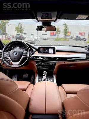 Melns BMW X5 2018 Rīga, ar dzinēja tilpumu 2.00 L un nobraukumu 109 tūkst. km par 26500 €, foto 16 vietnē AUTOMOTO.COM.LV