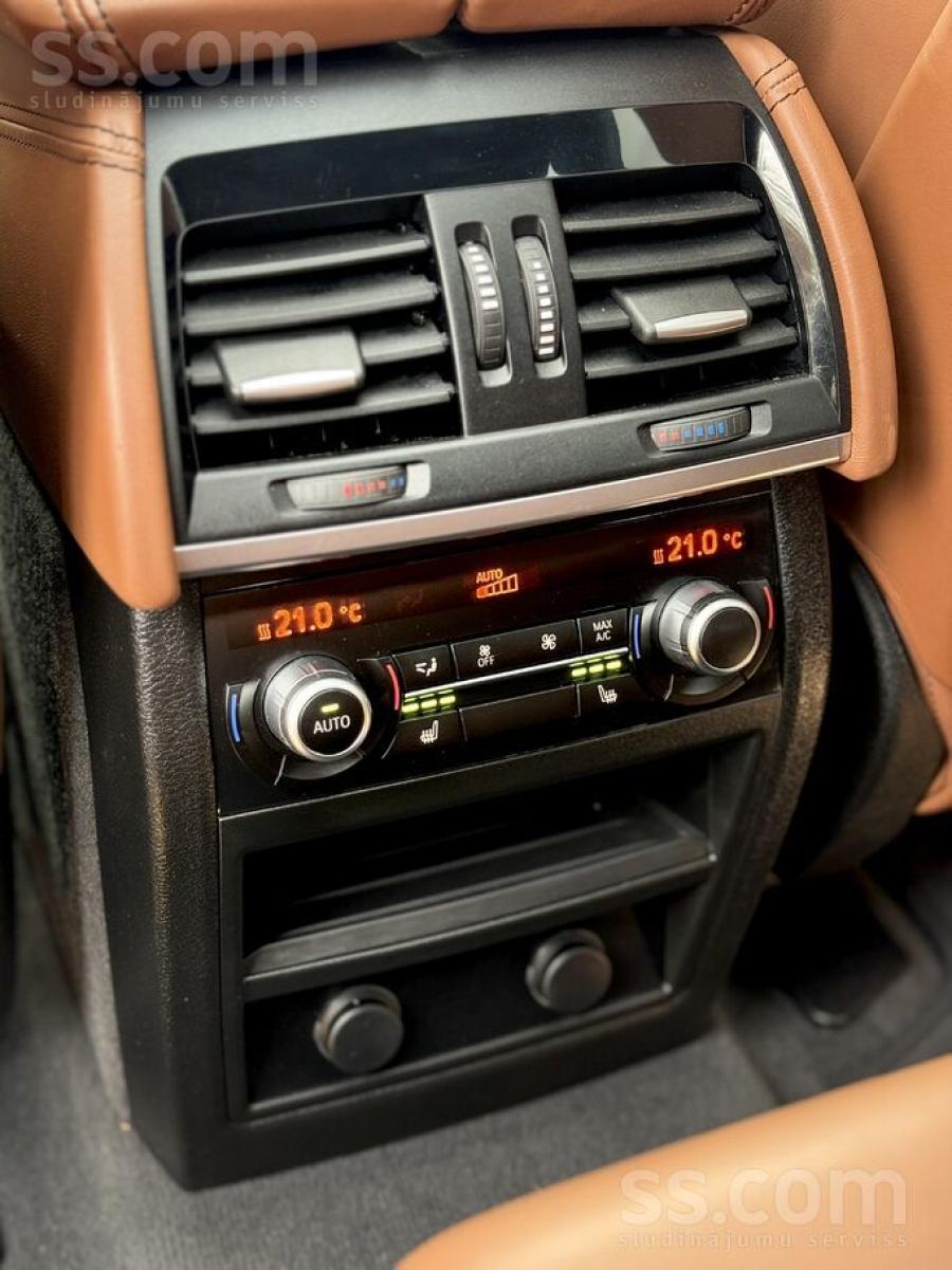 Melns BMW X5 2018 Rīga, ar dzinēja tilpumu 2.00 L un nobraukumu 109 tūkst. km par 26500 €, foto 20 vietnē AUTOMOTO.COM.LV