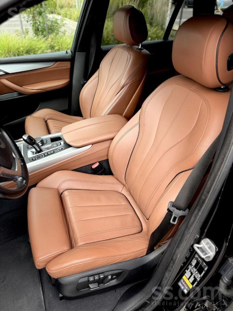 Melns BMW X5 2018 Rīga, ar dzinēja tilpumu 2.00 L un nobraukumu 109 tūkst. km par 26500 €, foto 24 vietnē AUTOMOTO.COM.LV