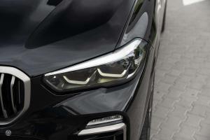 Black BMW X5 2018 in Vilnius, with an engine capacity of 2.99 L and mileage of 167 thousand km for 35950 €, photo 11 on AUTOMOTO.COM.LV