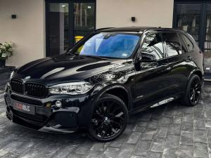Black BMW X5 2018 in Riga, with an engine capacity of 3.00 L and mileage of 169 thousand km for 29800 €, photo 4 on AUTOMOTO.COM.LV