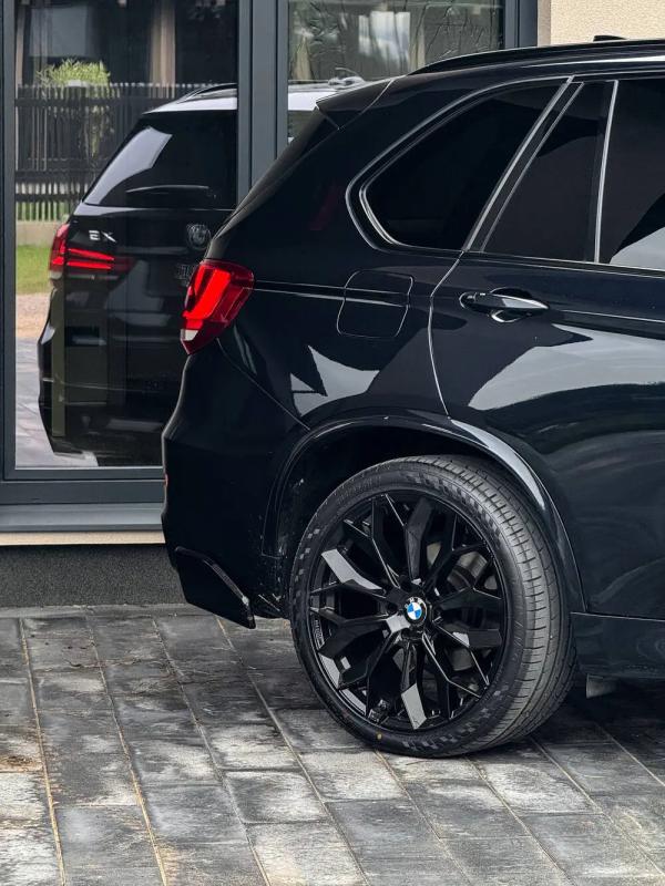 Melns BMW X5 2018 Rīga, ar dzinēja tilpumu 3.00 L un nobraukumu 169 tūkst. km par 29800 €, foto 5 vietnē AUTOMOTO.COM.LV