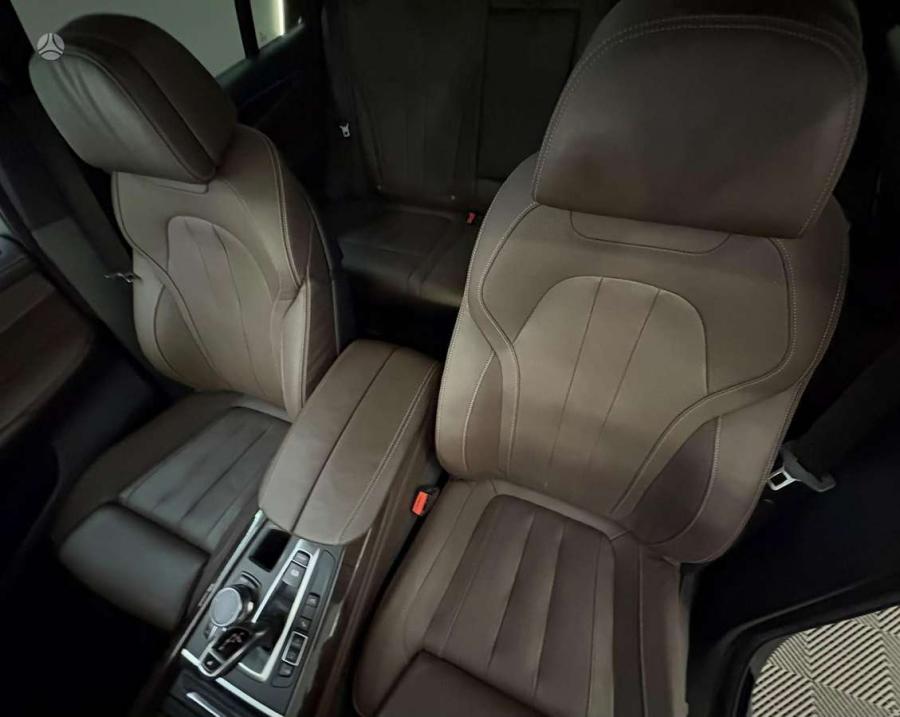 Melns BMW X5 2018 Marijampole, ar dzinēja tilpumu 2.99 L un nobraukumu 240 tūkst. km par 25950 €, foto 28 vietnē AUTOMOTO.COM.LV