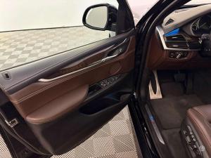 Melns BMW X5 2018 Marijampole, ar dzinēja tilpumu 2.99 L un nobraukumu 240 tūkst. km par 25650 €, foto 20 vietnē AUTOMOTO.COM.LV