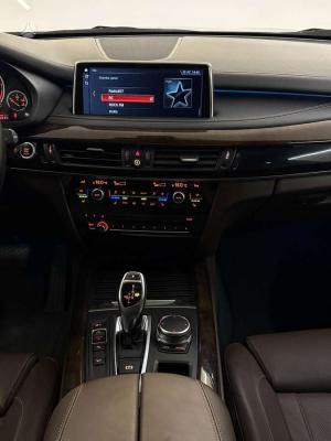 Melns BMW X5 2018 Marijampole, ar dzinēja tilpumu 2.99 L un nobraukumu 240 tūkst. km par 25650 €, foto 22 vietnē AUTOMOTO.COM.LV
