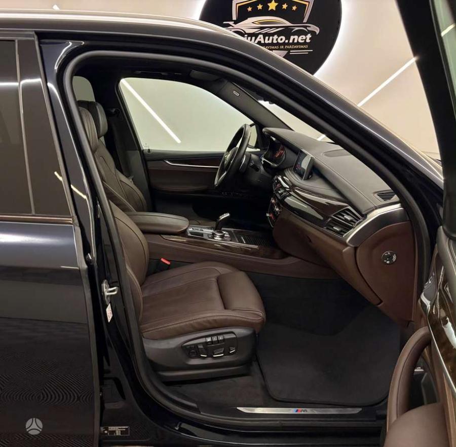 Melns BMW X5 2018 Marijampole, ar dzinēja tilpumu 2.99 L un nobraukumu 240 tūkst. km par 25650 €, foto 28 vietnē AUTOMOTO.COM.LV