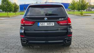 Black BMW X5 2018 in Tallinn, with an engine capacity of 3.00 L and mileage of 139 thousand km for 27990 €, photo 3 on AUTOMOTO.COM.LV