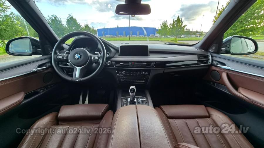 Black BMW X5 2018 in Tallinn, with an engine capacity of 3.00 L and mileage of 139 thousand km for 27990 €, photo 14 on AUTOMOTO.COM.LV