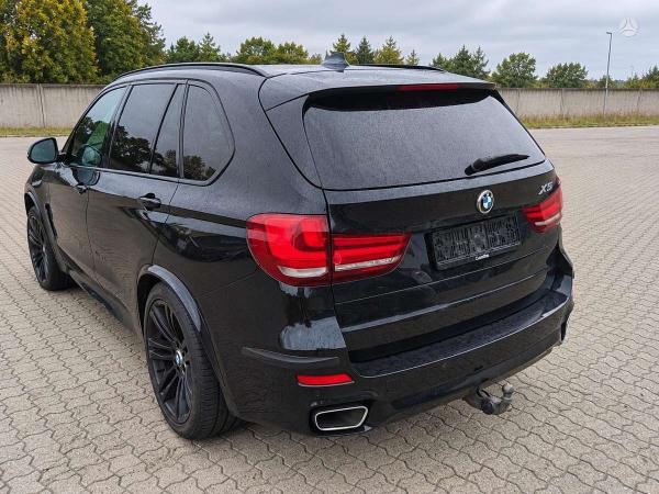 Melns BMW X5 2018 Kauņa, ar dzinēja tilpumu 2.99 L un nobraukumu 176 tūkst. km par 21499 €, foto 4 vietnē AUTOMOTO.COM.LV