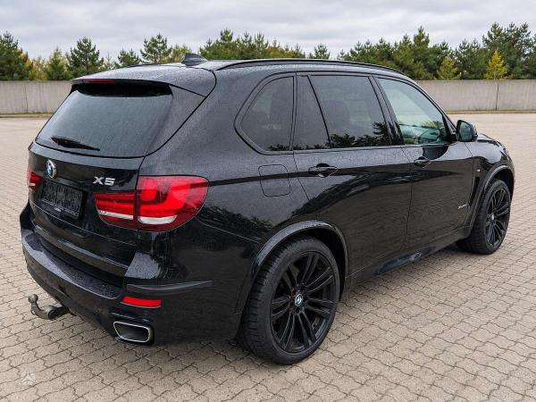 Melns BMW X5 2018 Kauņa, ar dzinēja tilpumu 2.99 L un nobraukumu 176 tūkst. km par 21499 €, foto 5 vietnē AUTOMOTO.COM.LV