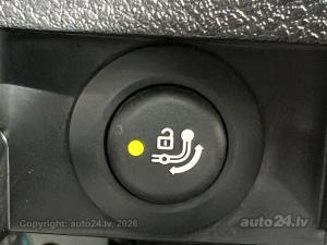 Melns BMW X5 2018 Pērnava, ar dzinēja tilpumu 2.00 L un nobraukumu 246 tūkst. km par 25900 €, foto 12 vietnē AUTOMOTO.COM.LV