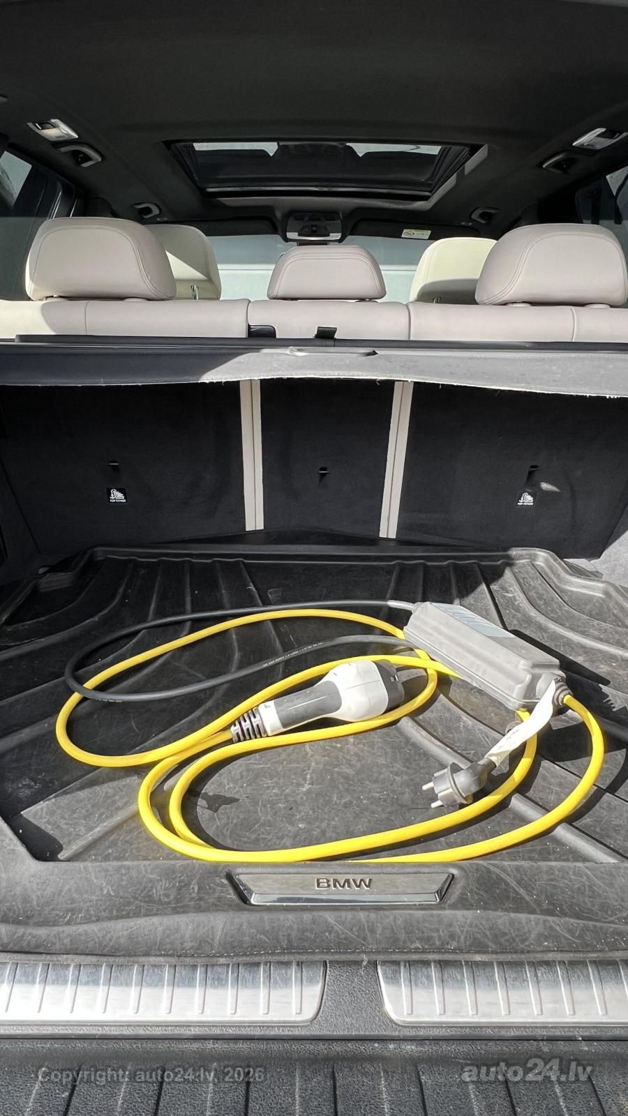 Melns BMW X5 2018 Pērnava, ar dzinēja tilpumu 2.00 L un nobraukumu 246 tūkst. km par 25900 €, foto 15 vietnē AUTOMOTO.COM.LV
