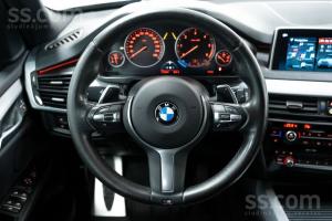 Black BMW X5 2018 in Riga, with an engine capacity of 3.00 L and mileage of 174 thousand km for 22500 €, photo 28 on AUTOMOTO.COM.LV