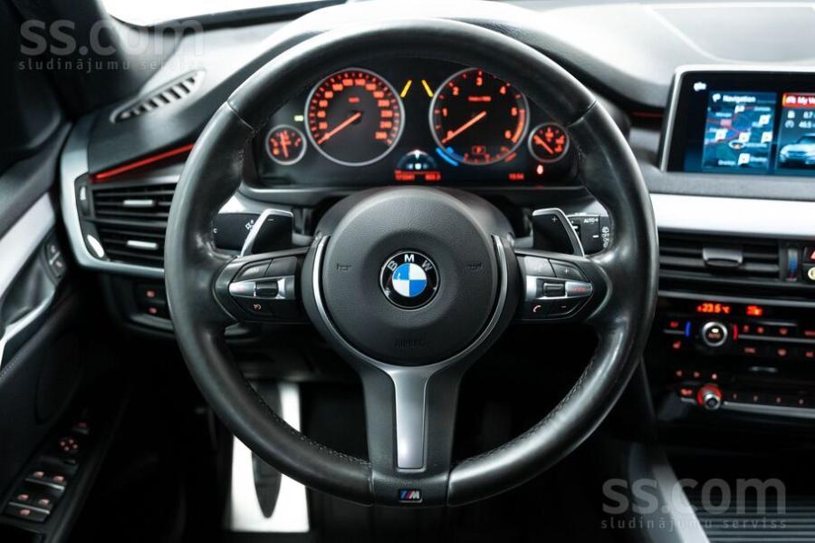 Black BMW X5 2018 in Riga, with an engine capacity of 3.00 L and mileage of 174 thousand km for 22500 €, photo 28 on AUTOMOTO.COM.LV