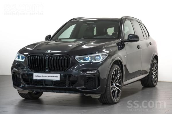 Melns BMW X5 2018 Rīga, ar dzinēja tilpumu 3.00 L un nobraukumu 133 tūkst. km par 43500 €, foto 1 vietnē AUTOMOTO.COM.LV