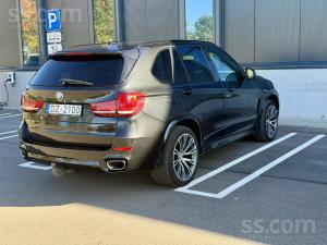 Melns BMW X5 2018 Rīga, ar dzinēja tilpumu 3.00 L un nobraukumu 197 tūkst. km par 23550 €, foto 5 vietnē AUTOMOTO.COM.LV