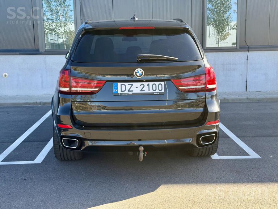 Melns BMW X5 2018 Rīga, ar dzinēja tilpumu 3.00 L un nobraukumu 197 tūkst. km par 23550 €, foto 6 vietnē AUTOMOTO.COM.LV