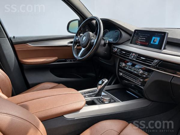 Melns BMW X5 2018 Tukums, ar dzinēja tilpumu 3.00 L un nobraukumu 183 tūkst. km par 27990 €, foto 4 vietnē AUTOMOTO.COM.LV
