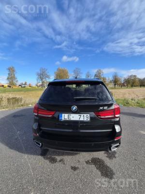 Melns BMW X5 2018 Rīga, ar dzinēja tilpumu 3.00 L un nobraukumu 173 tūkst. km par 24500 €, foto 4 vietnē AUTOMOTO.COM.LV
