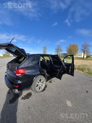Melns BMW X5 2018 Rīga, ar dzinēja tilpumu 3.00 L un nobraukumu 173 tūkst. km par 24500 €, foto 9 vietnē AUTOMOTO.COM.LV
