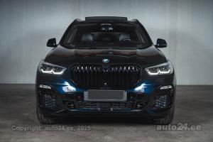 Melns BMW X5 2019 Tallina, ar dzinēja tilpumu 3.00 L un nobraukumu 100 tūkst. km par 47900 €, foto 10 vietnē AUTOMOTO.COM.LV