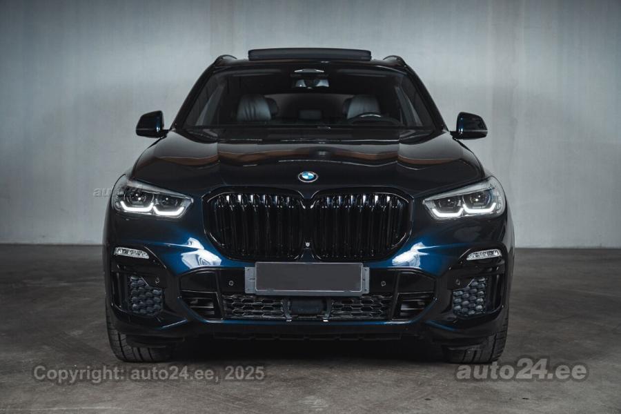 Melns BMW X5 2019 Tallina, ar dzinēja tilpumu 3.00 L un nobraukumu 100 tūkst. km par 47900 €, foto 10 vietnē AUTOMOTO.COM.LV