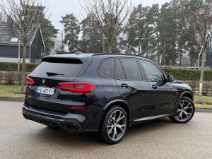 Black BMW X5 2019 in Riga, with an engine capacity of 2.99 L and mileage of 220 thousand km for 43500 €, photo 10 on AUTOMOTO.COM.LV